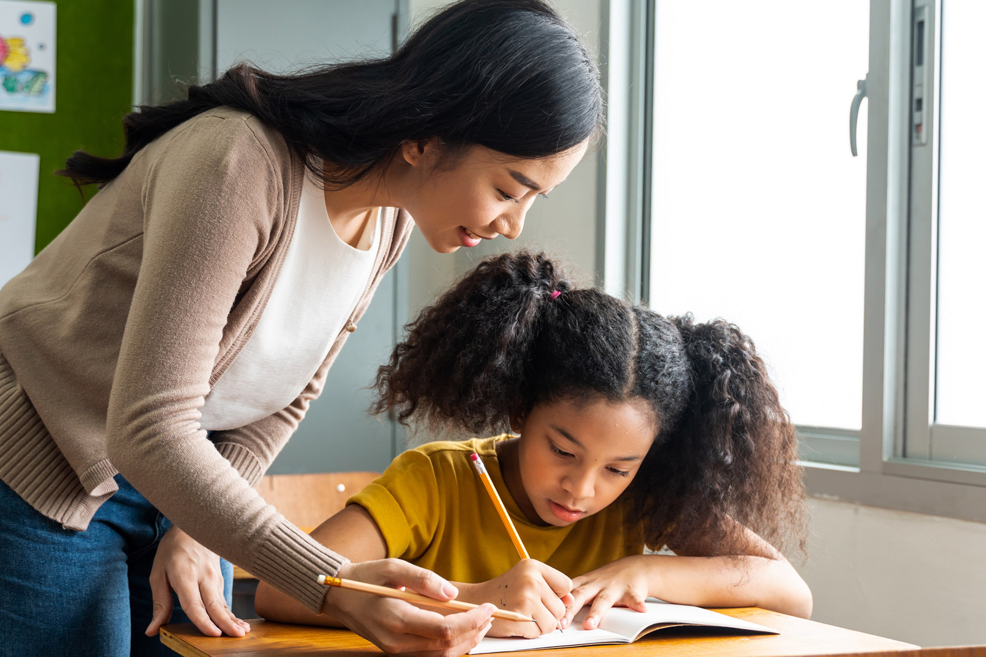 Look for the Helpers | iteach | Online Teacher Certification