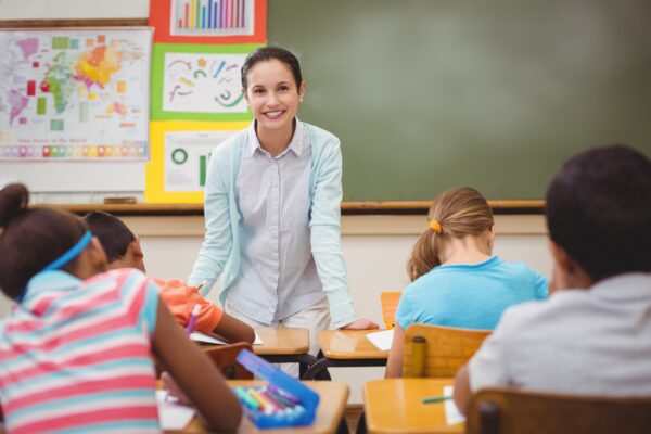 The 10 Benefits of Becoming a Teacher - iteach